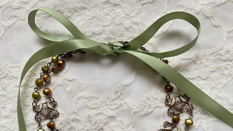 20 Types of Ribbon, Best Ribbon Styles - Wayne Arthur Gallery